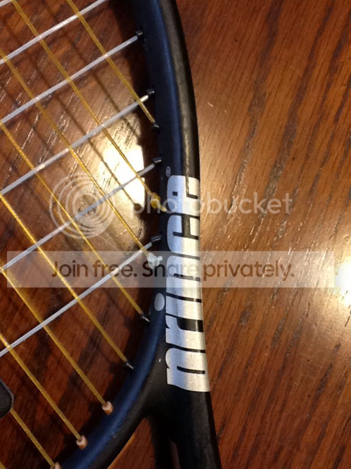Overlapping strings in the way of grommets | Talk Tennis